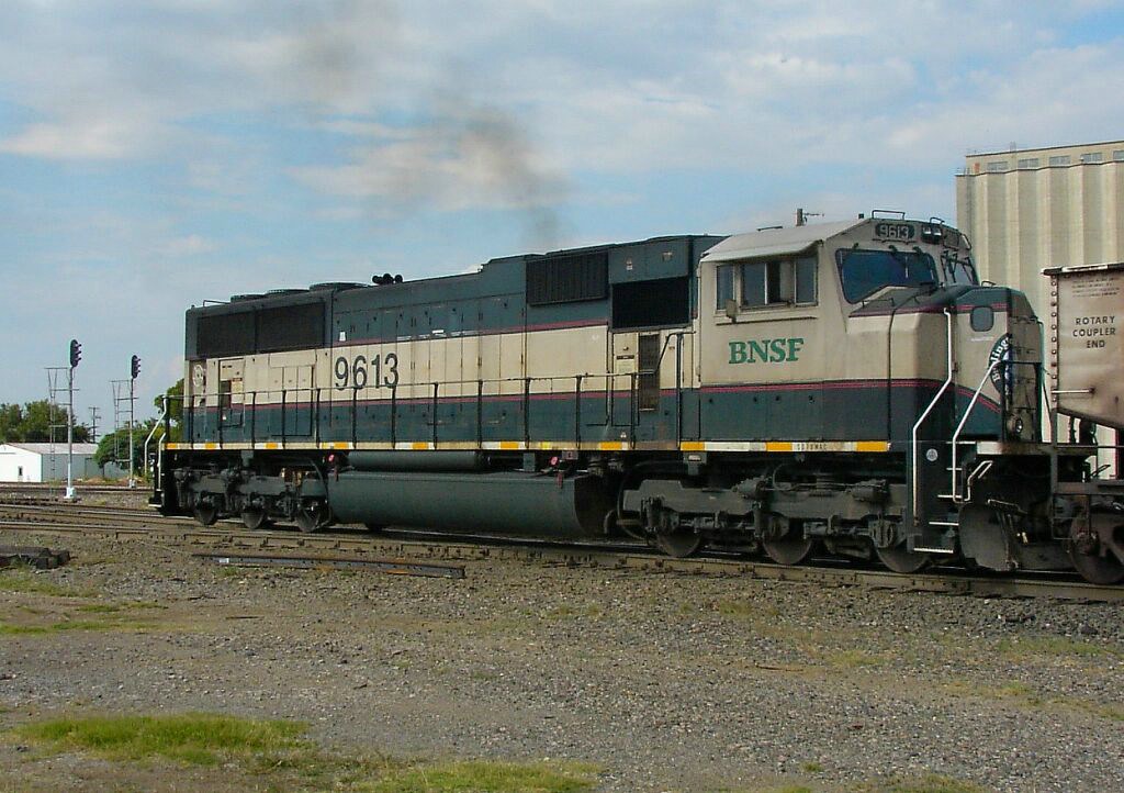 BNSF 9613